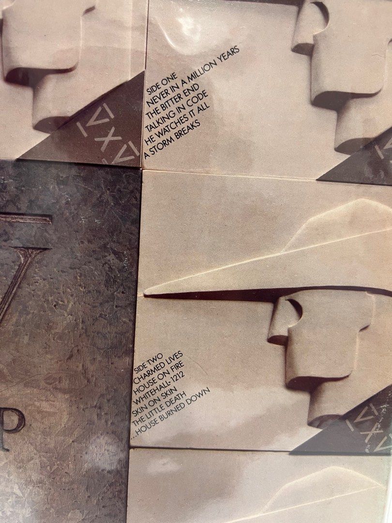 BOOMTOWN RATS - V deep LP vinyl piring hitam, Hobbies & Toys, Music ...