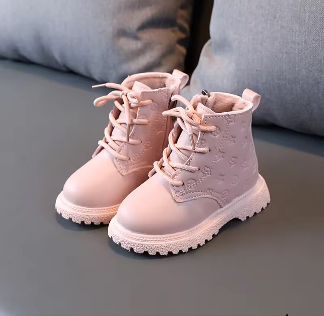 Boots For Kids Girl - Size 29, Babies & Kids, Babies & Kids Fashion on ...