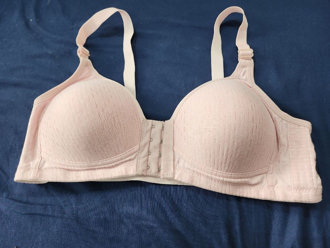 Bra, Women's Fashion, New Undergarments & Loungewear on Carousell