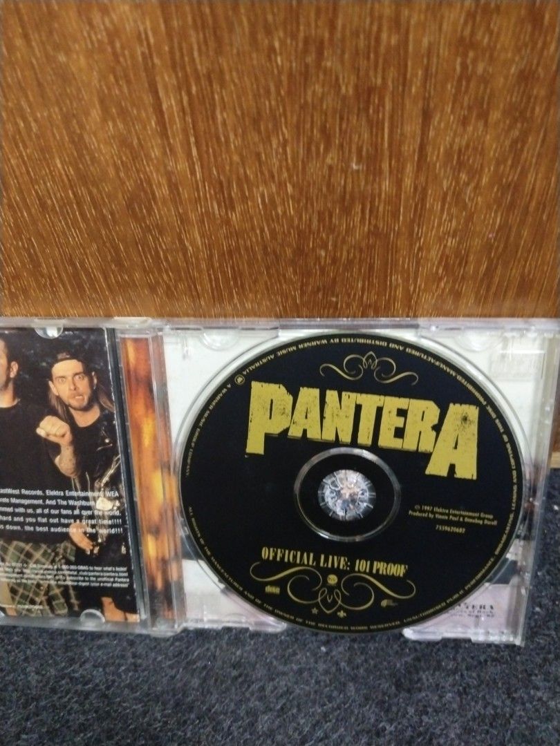 Cd pantera, Hobbies & Toys, Music & Media, CDs & DVDs on Carousell
