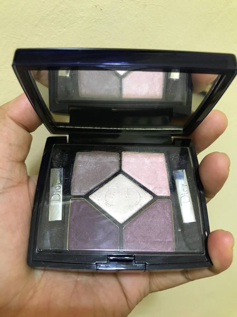 CHRISTIAN DIOR EYESHADOW, Beauty & Personal Care, Face, Makeup on Carousell