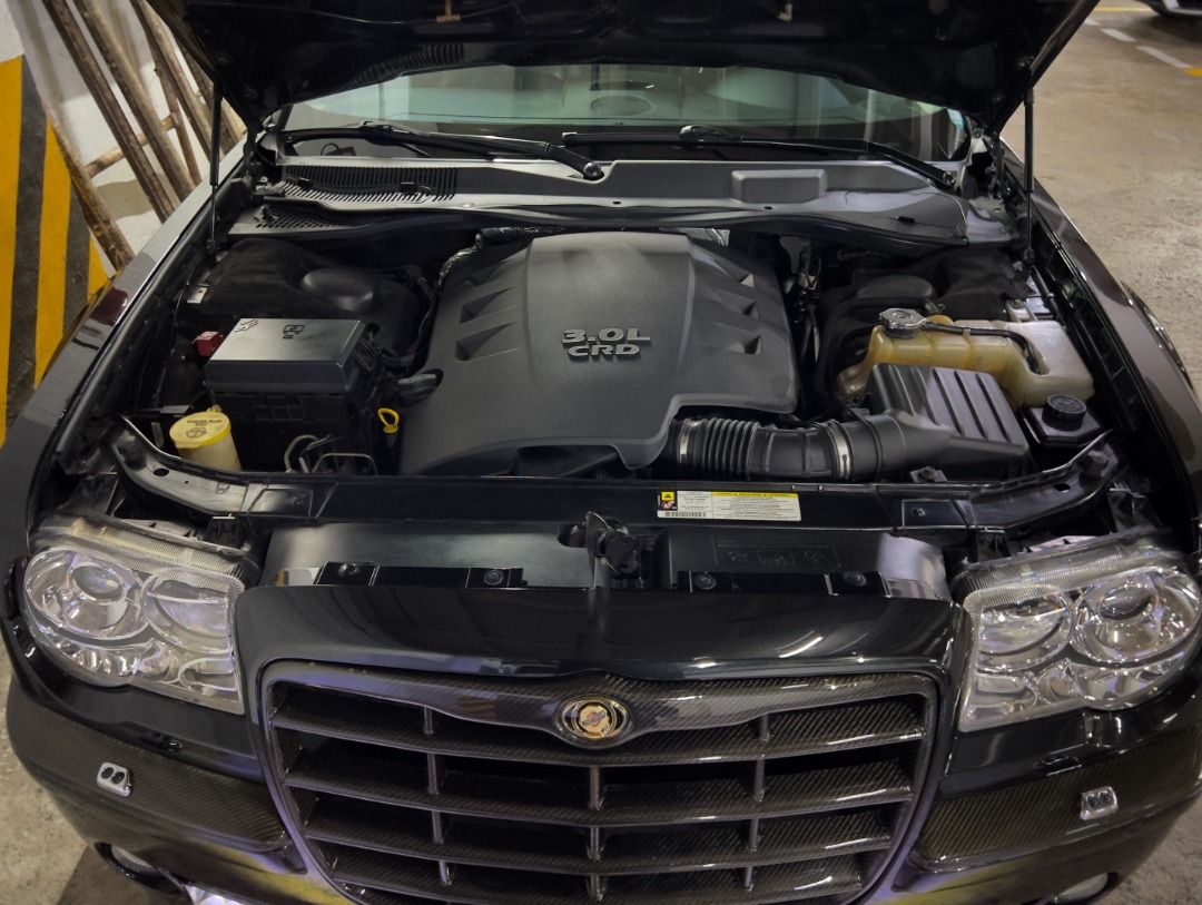 Chrysler 300C Diesel Luxury (A), Cars for Sale, Used Cars on Carousell