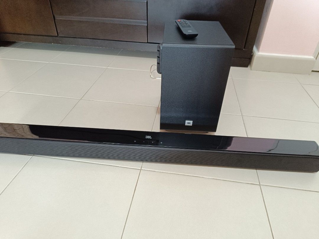 Cinema SB140 2.1 channel soundbar with wired subwoofer, Audio ...