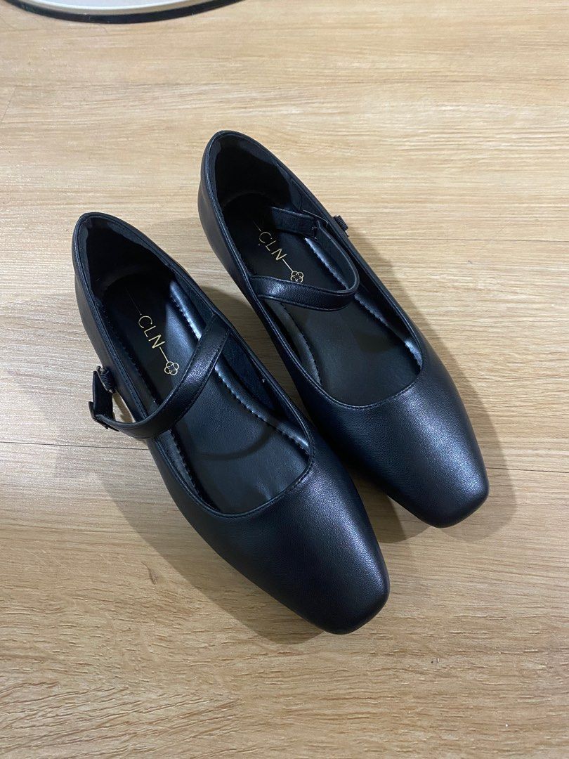 CLN Ballerina Mary Janes, Women's Fashion, Footwear, Flats & Sandals on ...