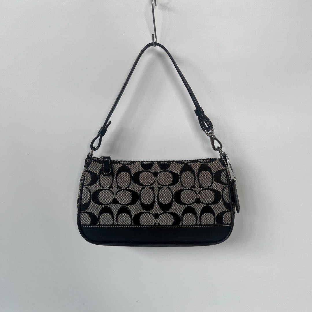 coach demi pochette, Luxury, Bags & Wallets on Carousell