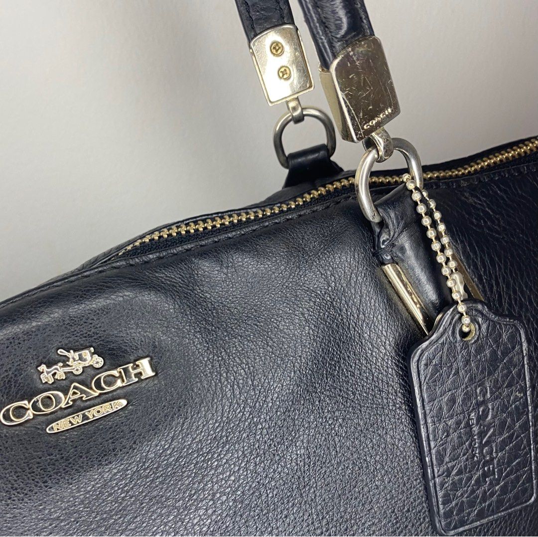 Coach original, Luxury, Bags & Wallets on Carousell