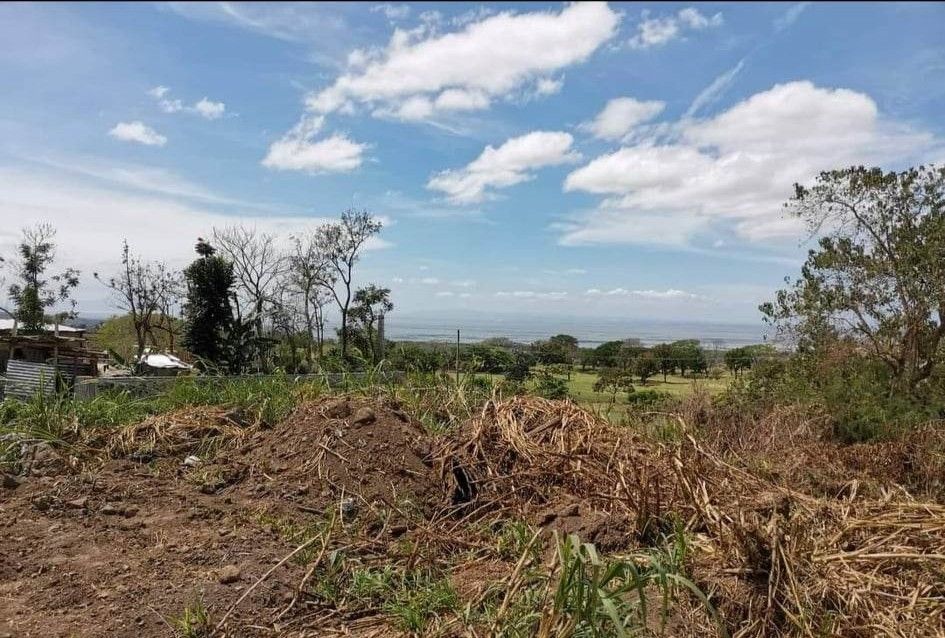 COMMERCIAL RESIDENTIAL LOTS NEAR THUNDERBIRD RESORTS ANGONO- BINANGONAN ...