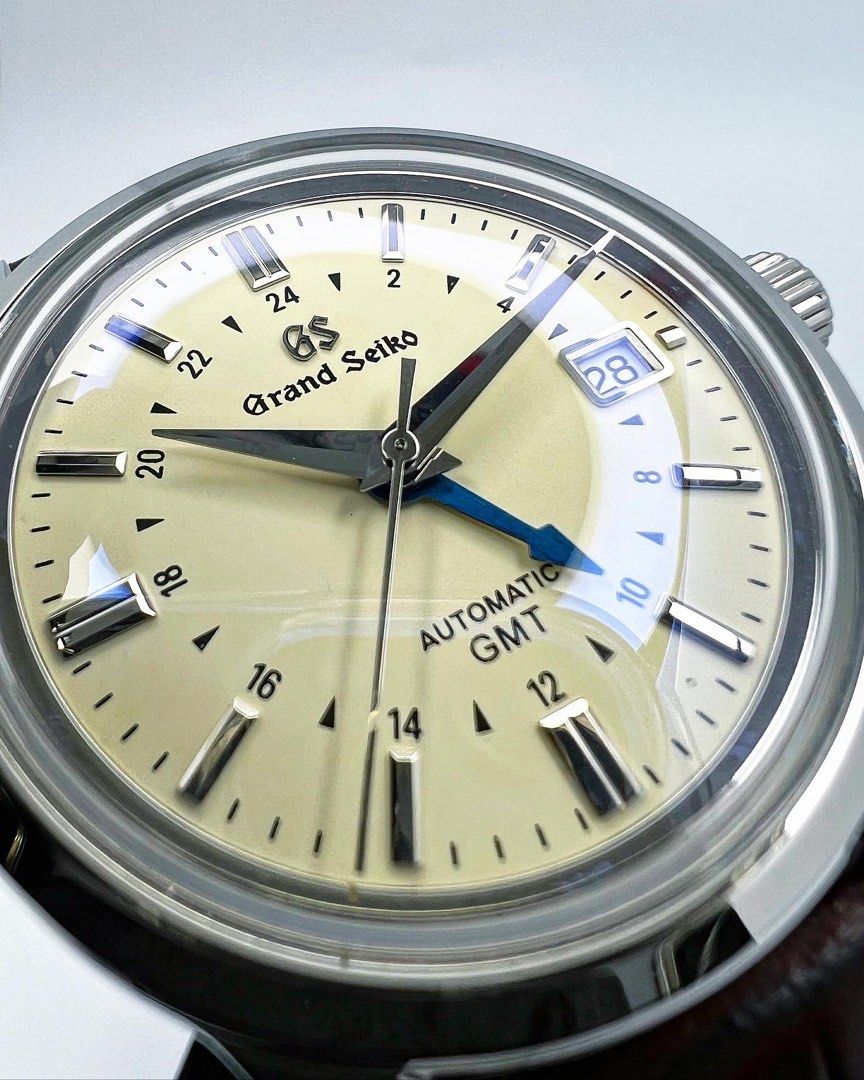 Custom Seiko Mod GS GMT SBGM221 39mm, Men's Fashion, Watches ...