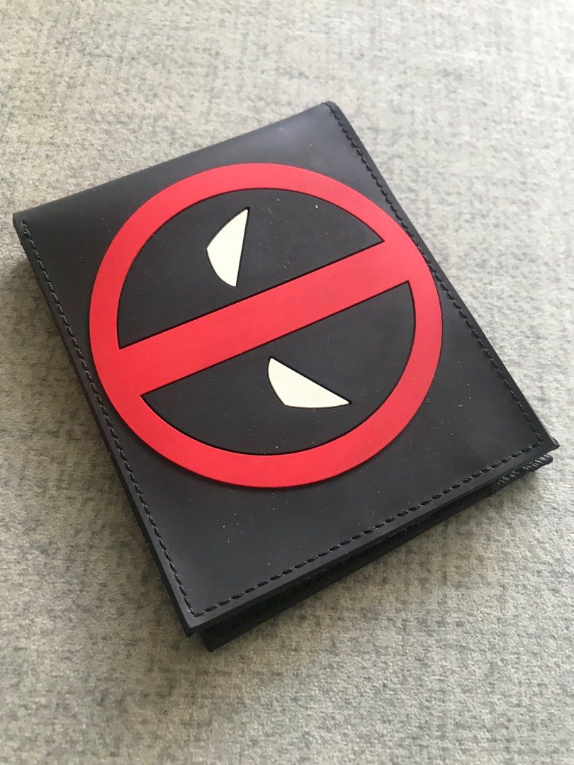 Deadpool wallet, Men's Fashion, Watches & Accessories, Wallets & Card ...