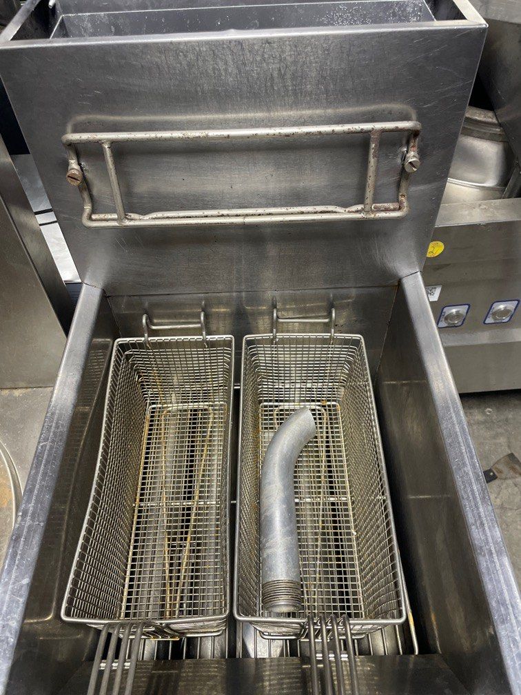 Dean LPG Gas freestanding deep fryer / gas fryer, TV & Home Appliances ...