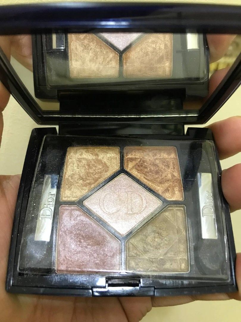 DIOR EYESHADOW, Beauty & Personal Care, Face, Makeup on Carousell