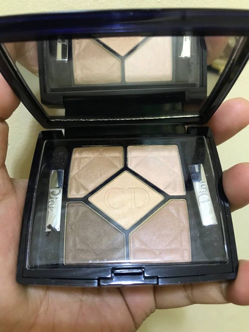 DIOR EYESHADOW, Beauty & Personal Care, Face, Makeup on Carousell