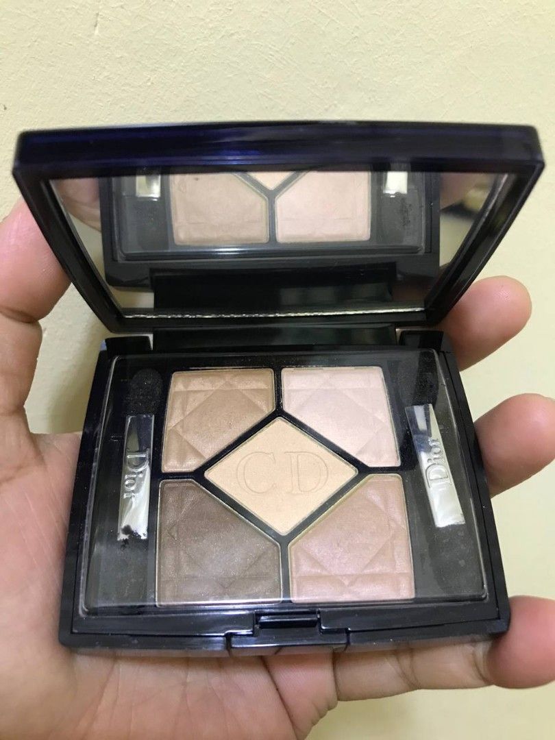 DIOR EYESHADOW, Beauty & Personal Care, Face, Makeup on Carousell