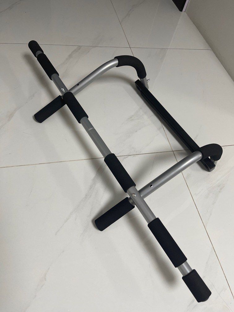 Door Frame Pull up bar, Sports Equipment, Exercise & Fitness, Cardio ...