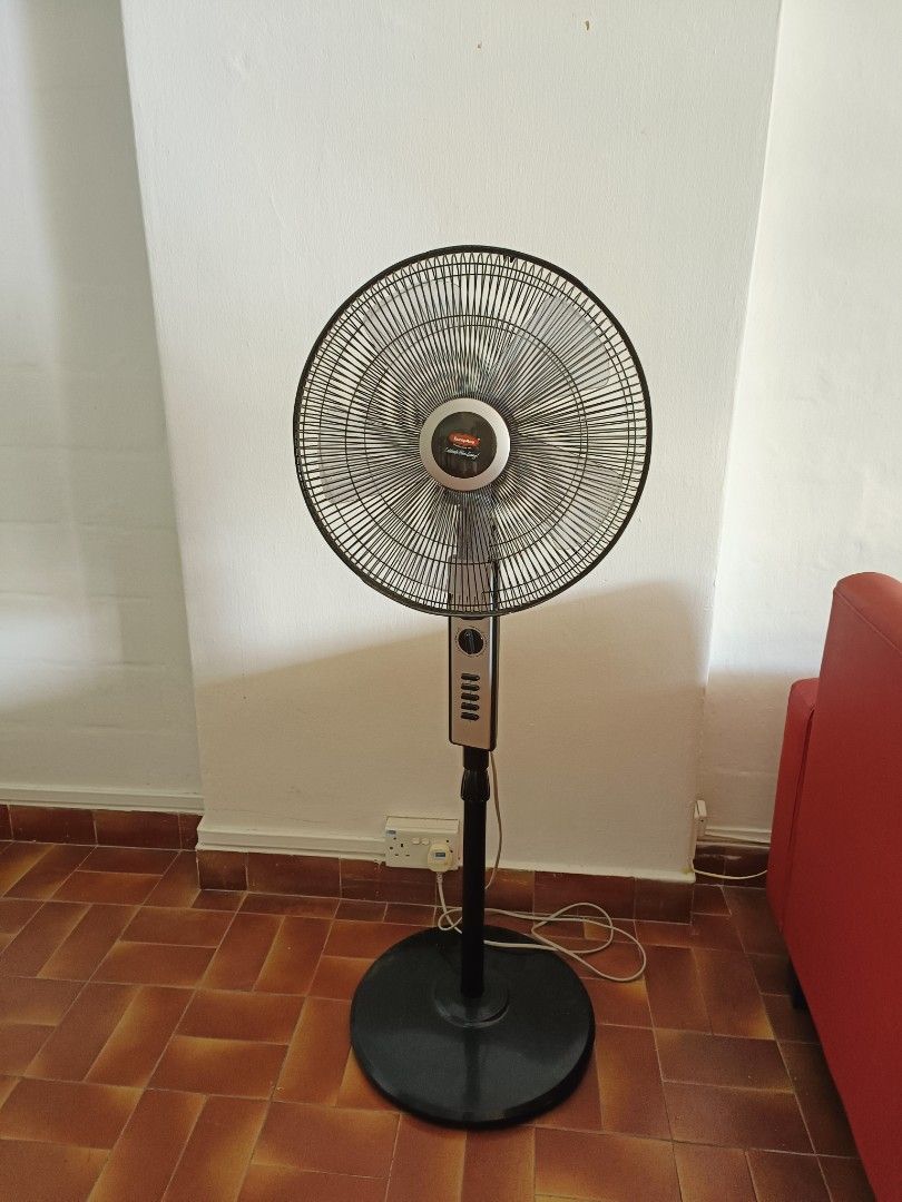 Europace stand fan, Furniture & Home Living, Lighting & Fans, Fans on ...