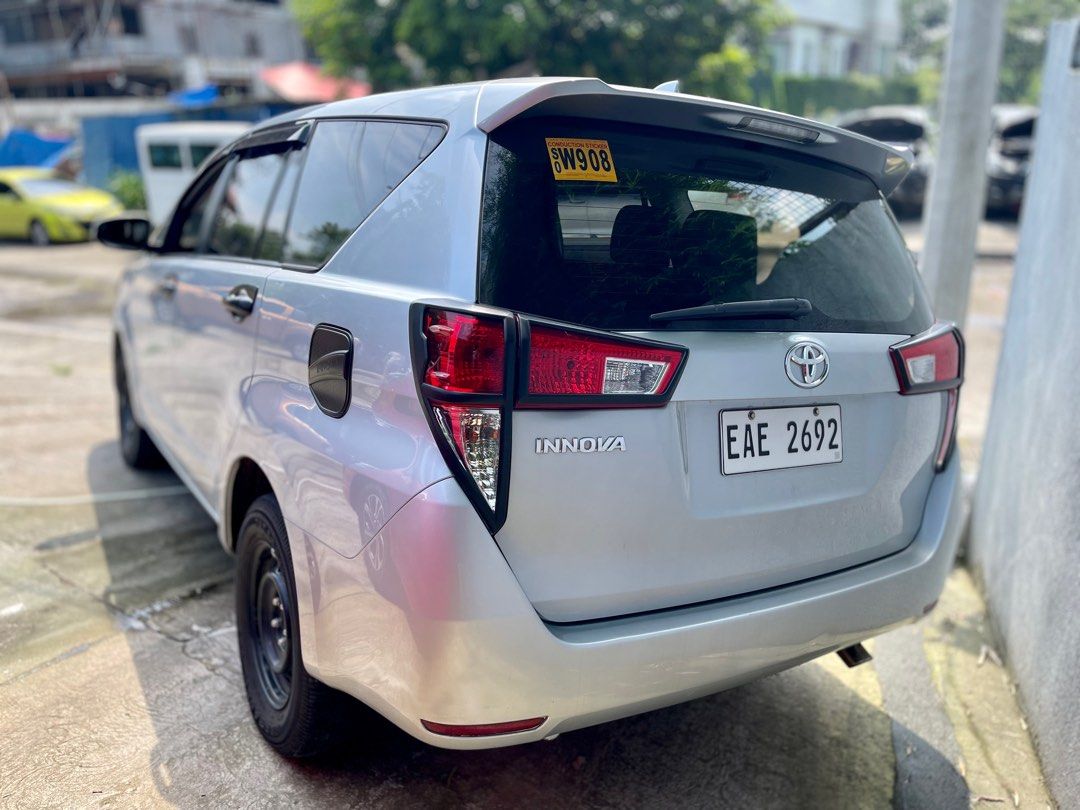 Face Lifted 2021 Toyota Innova 2.8 J Manual Silver Manual, Cars for ...