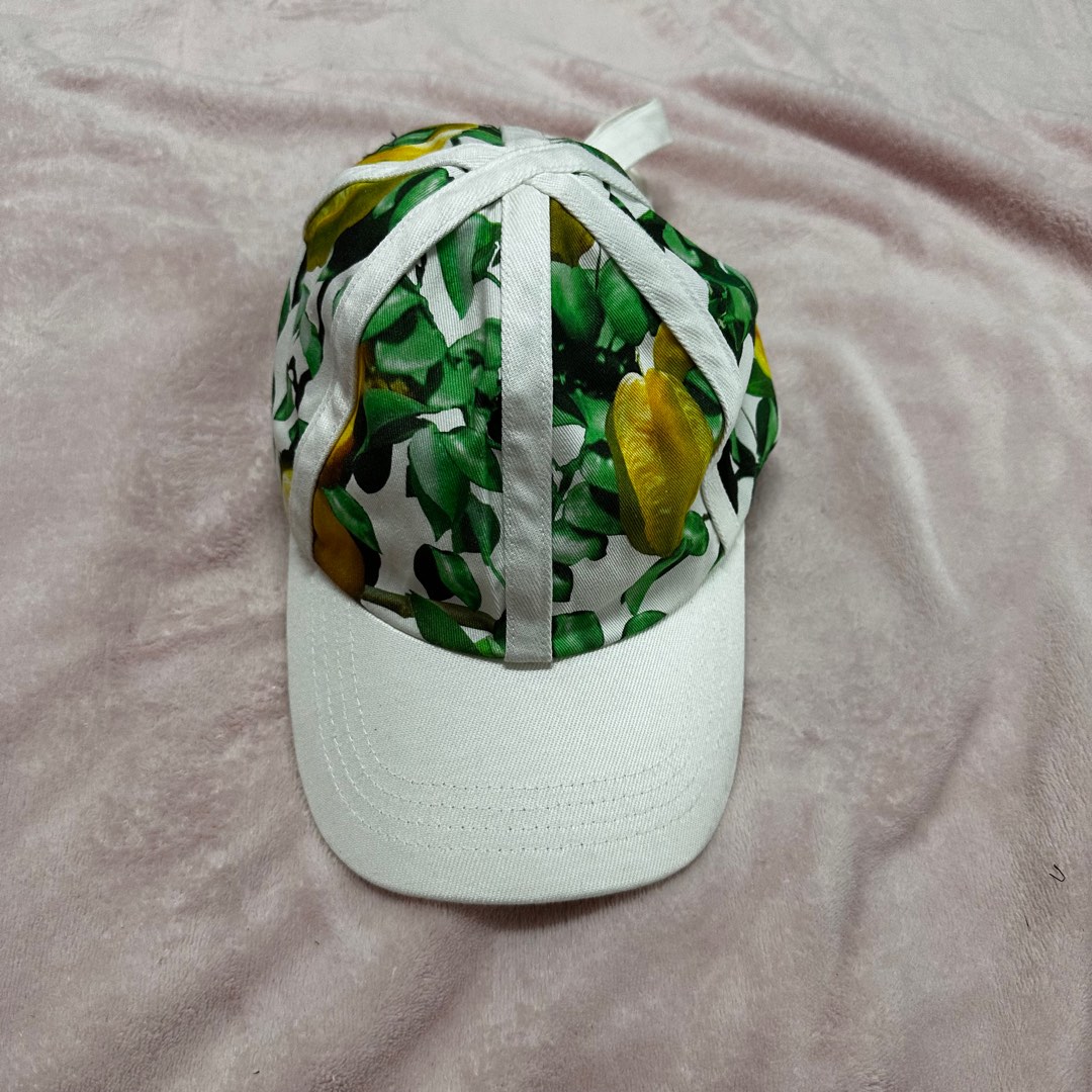 Flower Cap, Women's Fashion, Watches & Accessories, Hats & Beanies on ...