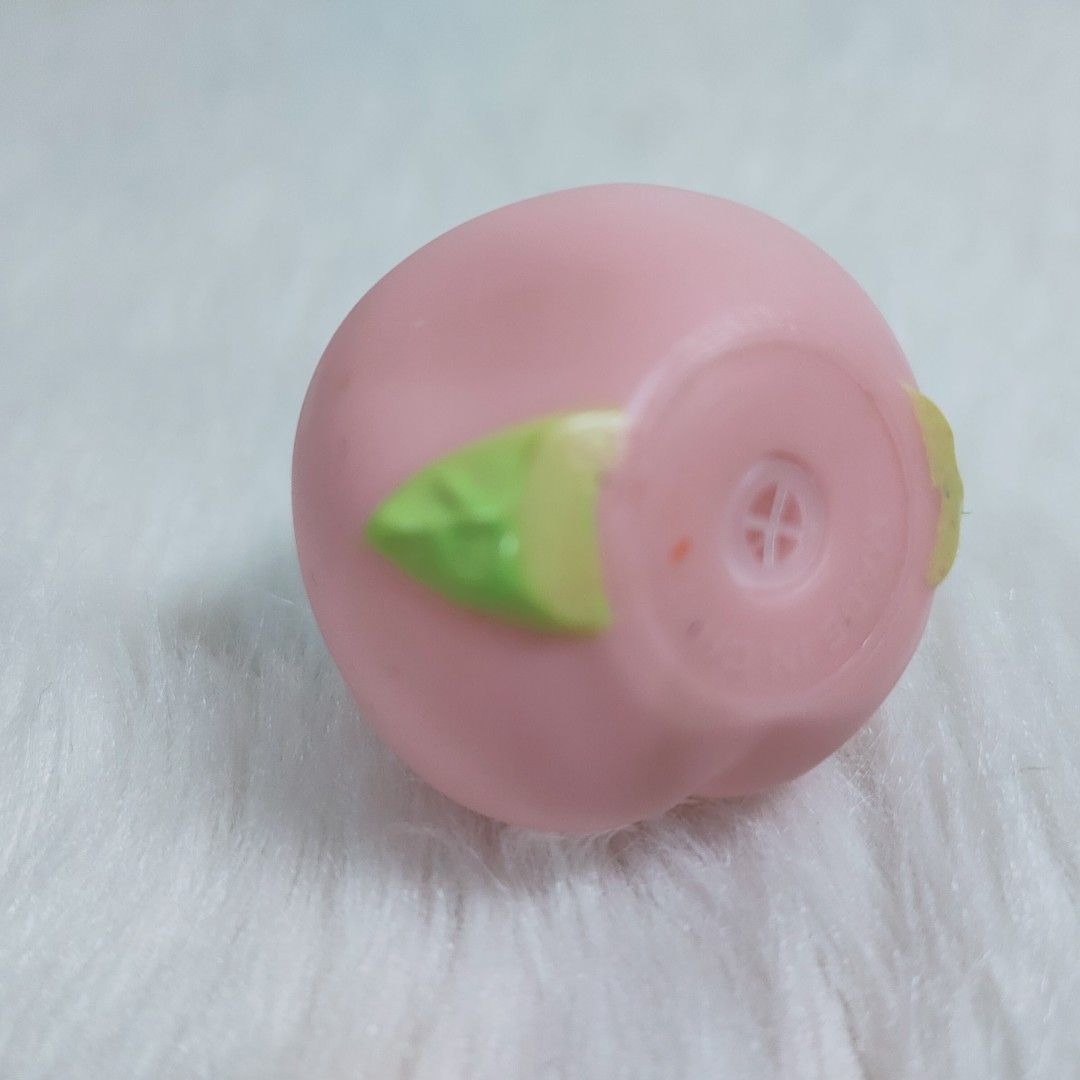 Foodie - Peach Collectible Rubber Squeakie, Hobbies & Toys, Toys ...