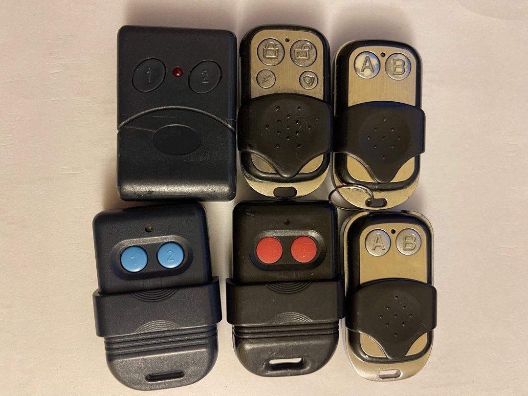 Gate remote control 330mHz (without battery), Furniture & Home Living ...