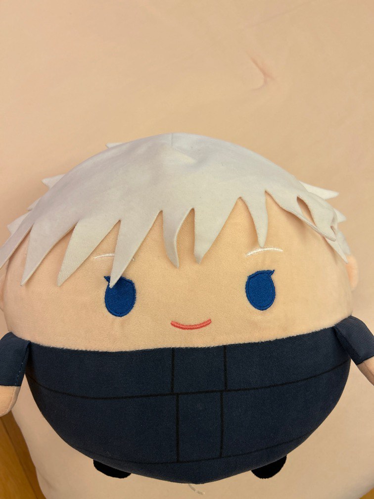 Gojo plush, Hobbies & Toys, Toys & Games on Carousell