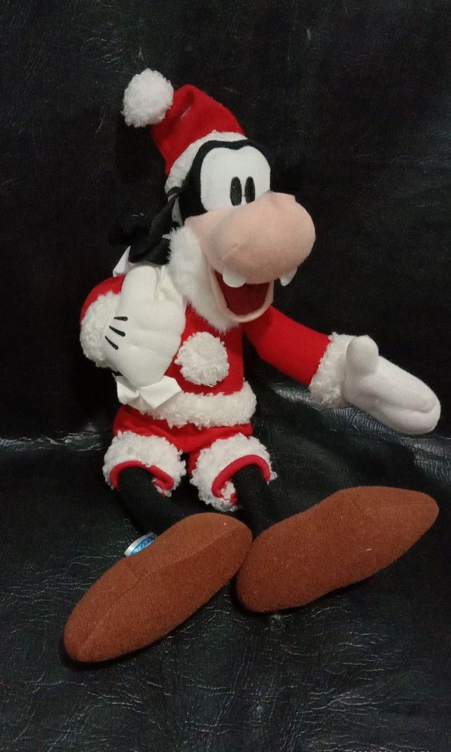 Goofy Santa Costume stufftoy pre loved, Hobbies & Toys, Toys & Games on ...
