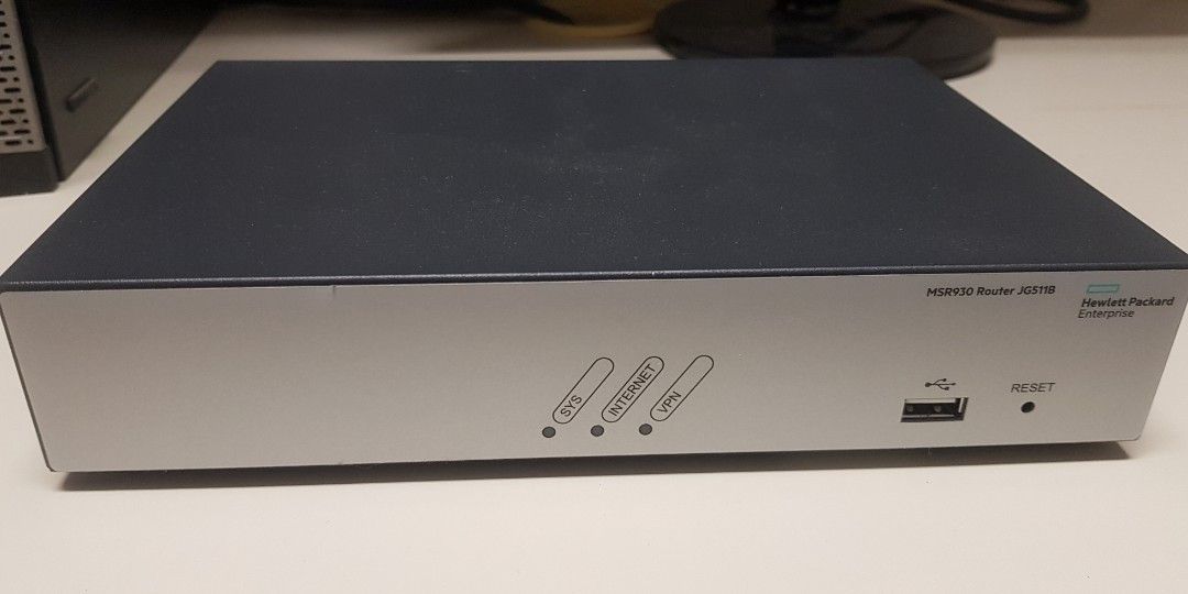 Hewlett Packard router, Computers & Tech, Parts & Accessories ...