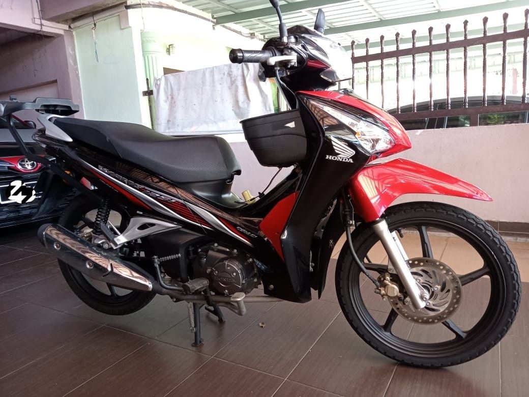 Honda Wave 125i, Motorbikes on Carousell