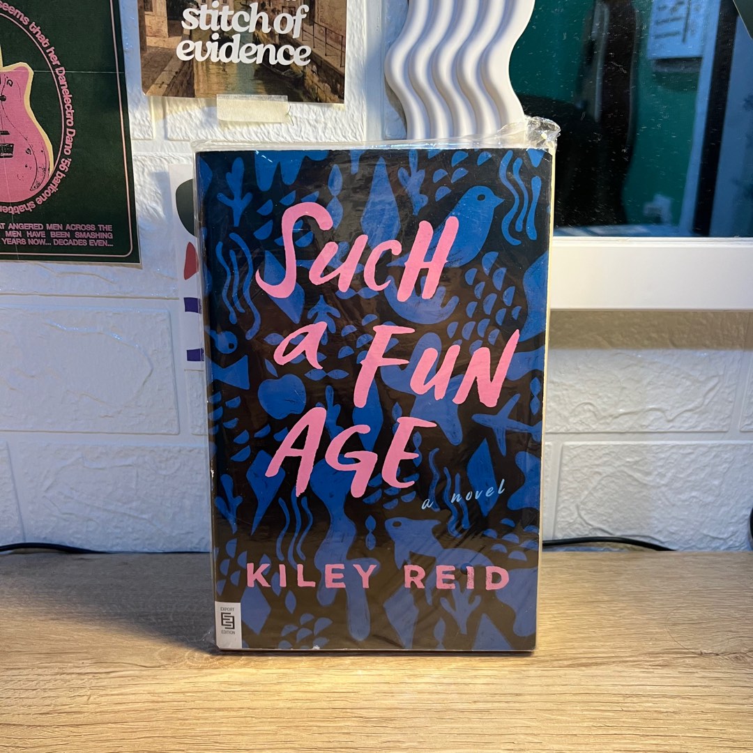 Kiley Reid Such a Fun Age, Hobbies & Toys, Books & Magazines, Fiction ...