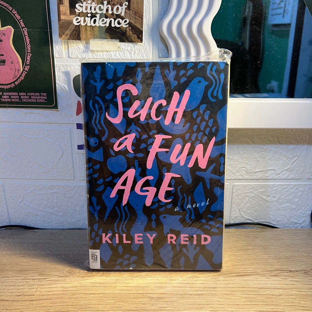 Kiley Reid Such a Fun Age, Hobbies & Toys, Books & Magazines, Fiction ...