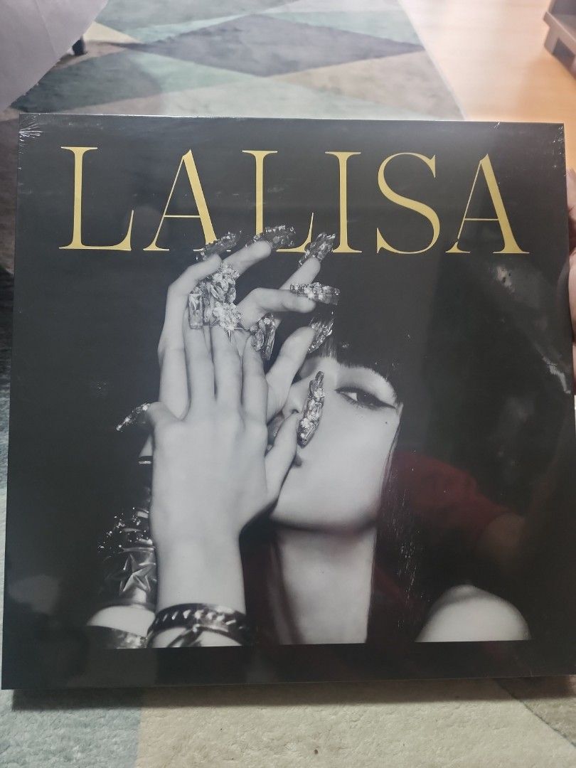 Lisa vinyl set, Hobbies & Toys, Music & Media, Vinyls on Carousell