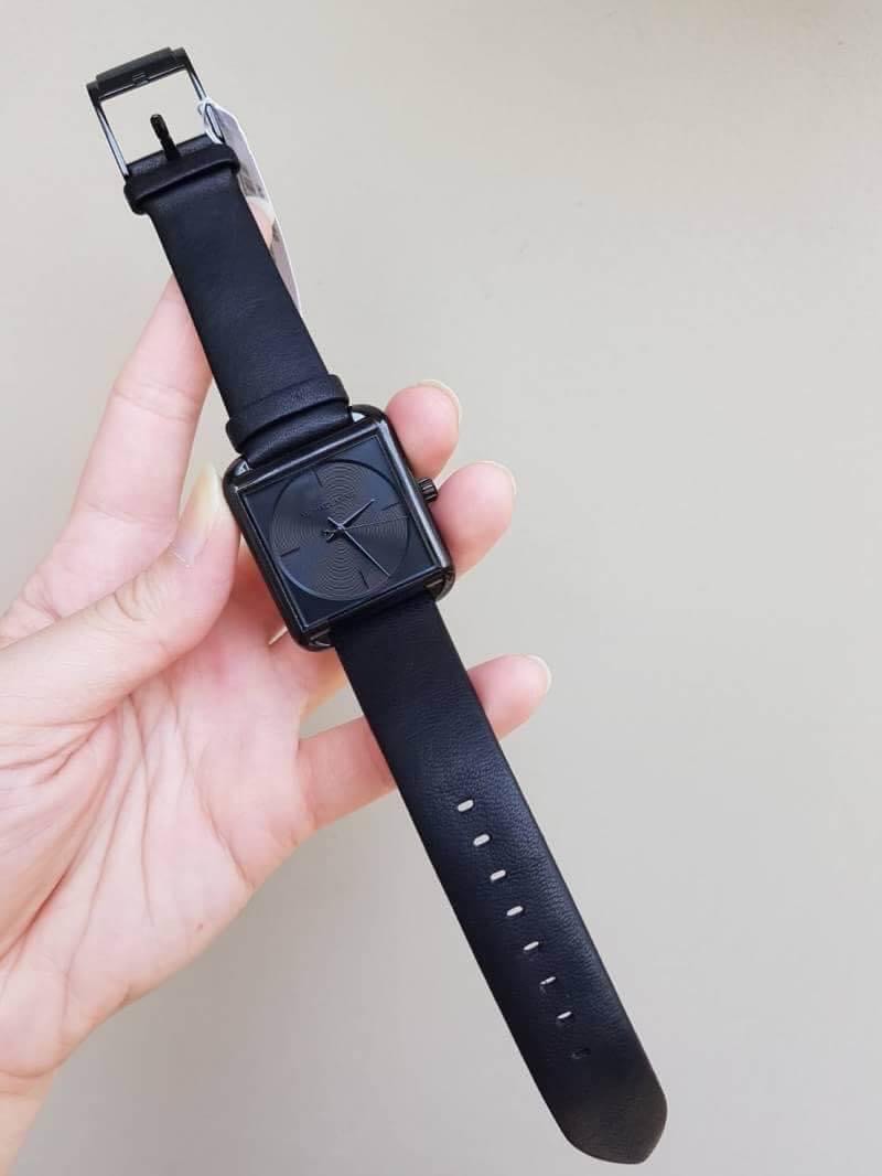 MK LAKE ALL BLACK DIAL LEATHER STRAP AUTHENTIC WATCH, Women's Fashion ...