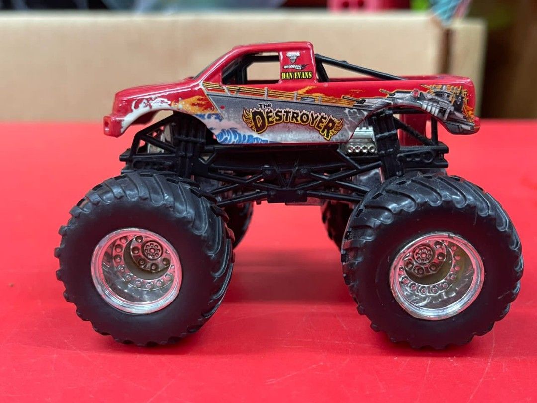Monster Jam Truck Destroyer, Hobbies & Toys, Toys & Games on Carousell