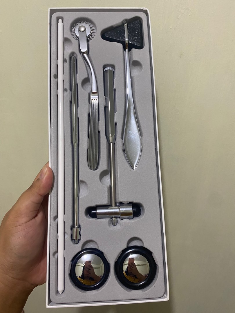 Neurological Reflex Percussion Hammer Set, Health & Nutrition, Medical ...