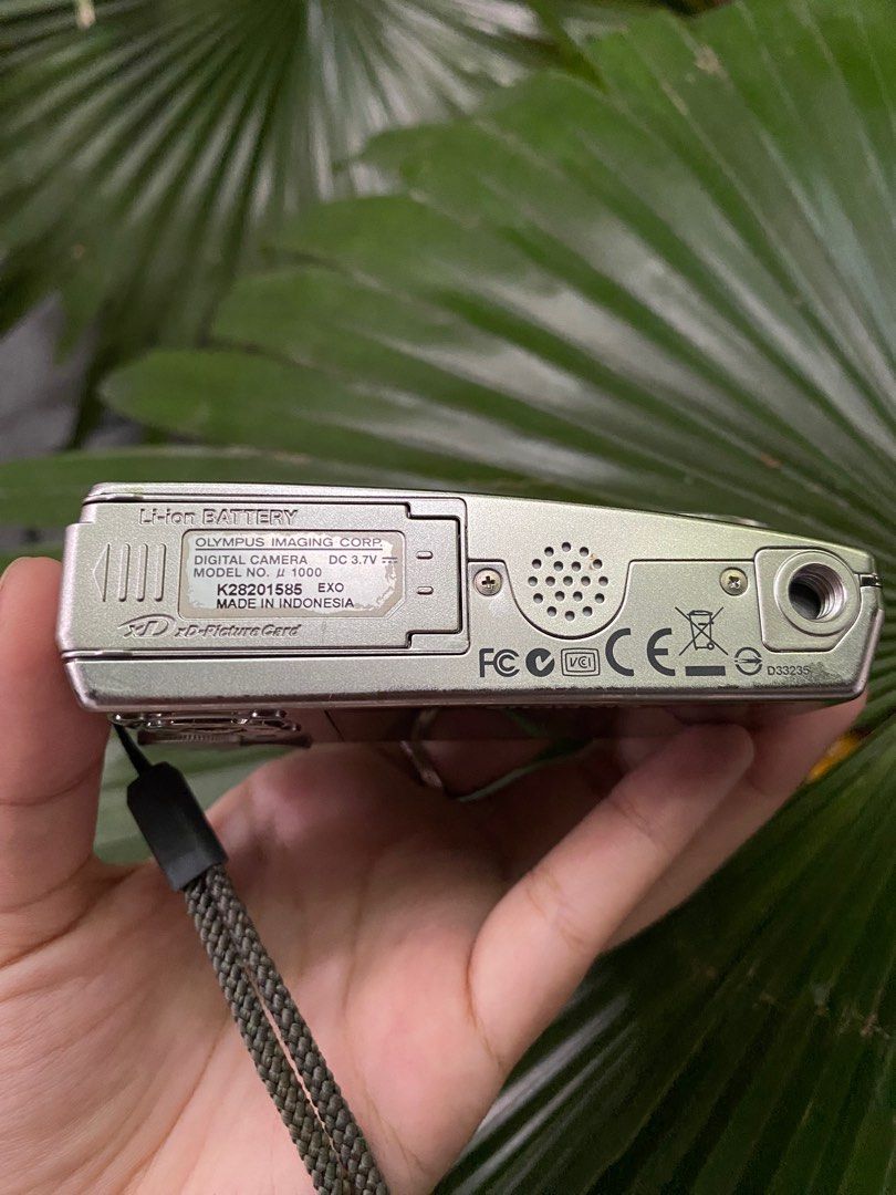 OLYMPUS U 1000, Photography, Cameras on Carousell