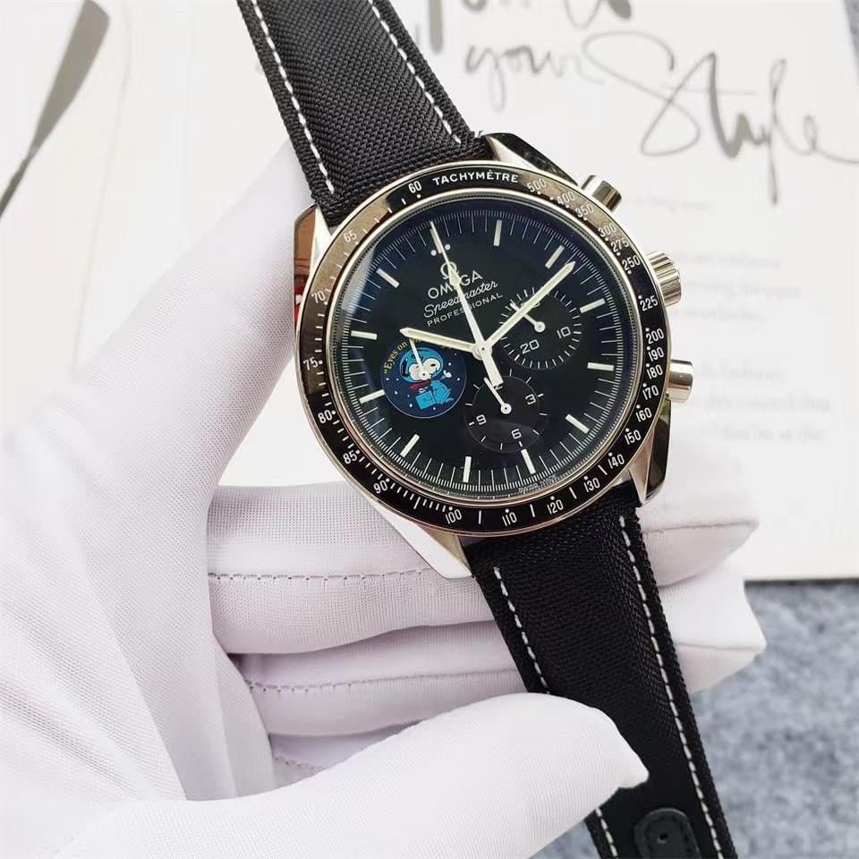 Omega Speedmaster Snoopy White Dial Black Bezel Nylon Leather Strap ...