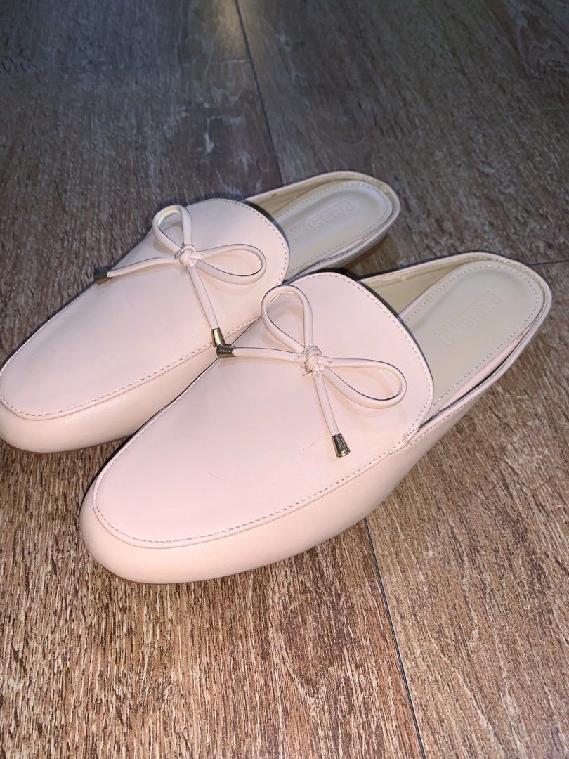 Parisian Plus Mule, Women's Fashion, Footwear, Flats & Sandals on Carousell