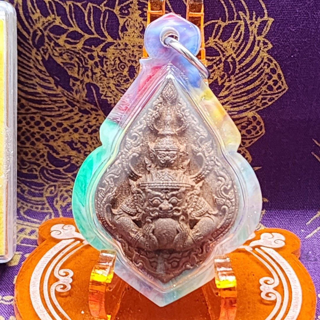 Phra rahu with alot sacred stuff behind Serial:2350 Lp boonma Wat khao ...