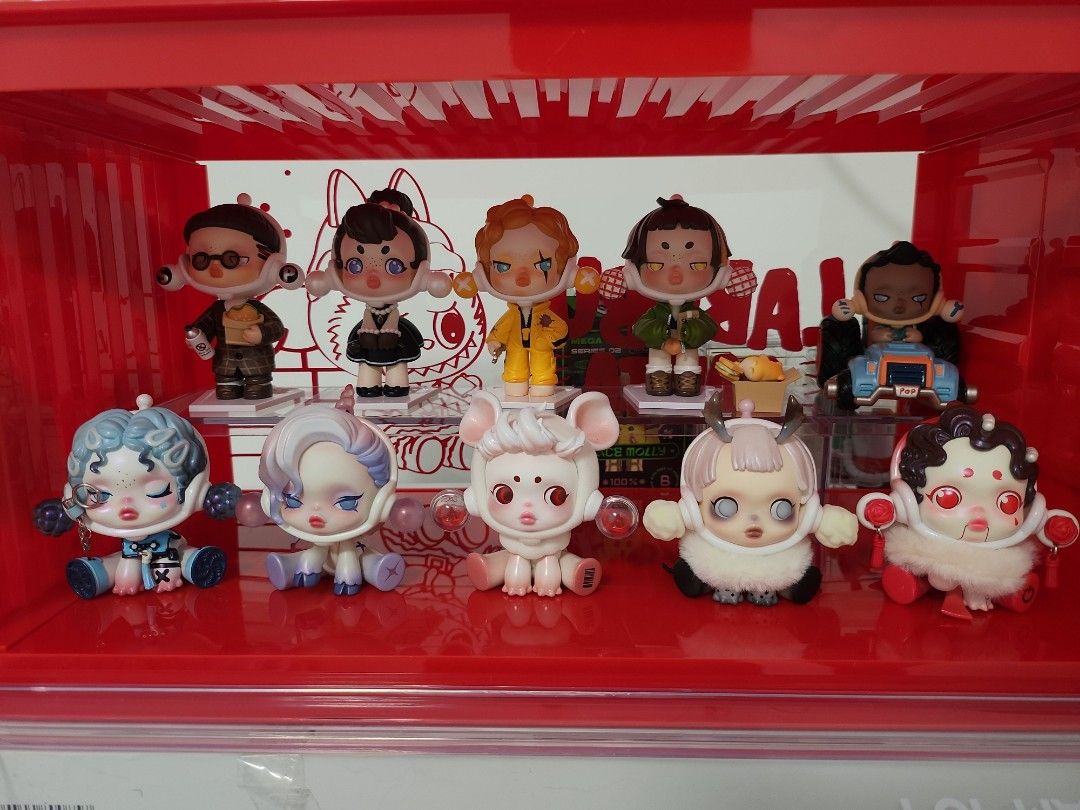 Popmart Molly Skullpanda Dimoo 太空人 Display box, 興趣及遊戲, 玩具 & 遊戲類 - Carousell