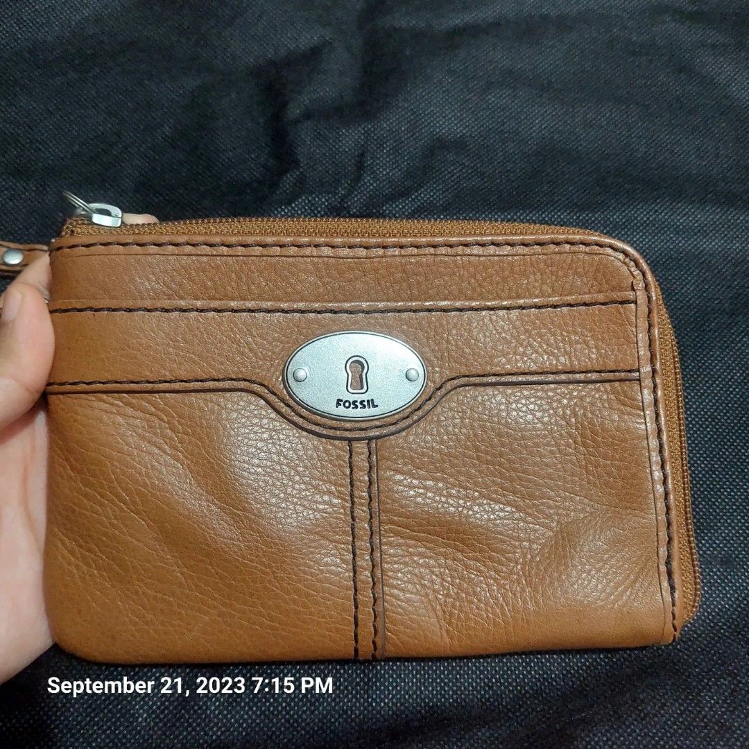 preloved fossil wrislet maddox, Barang Mewah, Tas & Dompet di Carousell