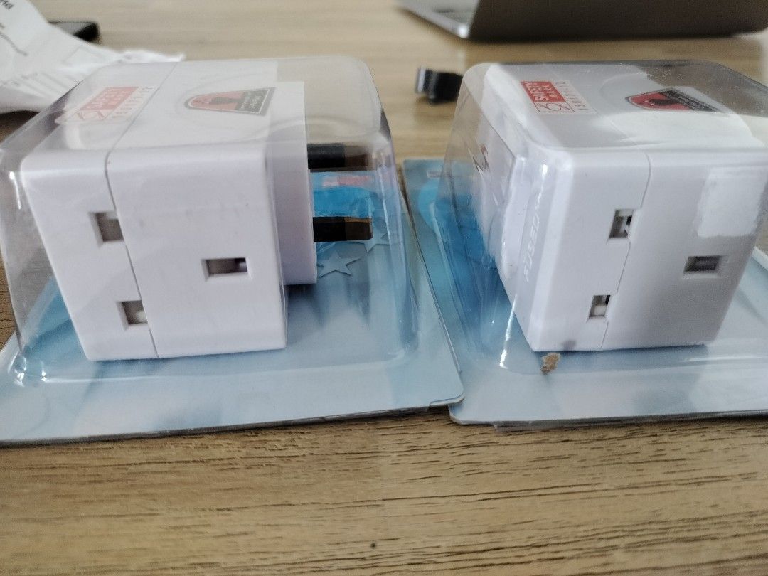 PSE 2 WAY 3PIN AND 2PIN ADAPTOR WITH NEON 8224n, TV & Home Appliances ...