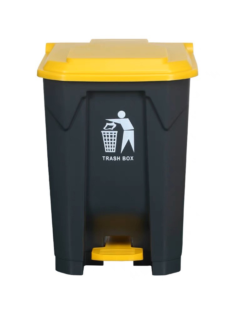 Steps dust bin, Furniture & Home Living, Cleaning & Homecare Supplies ...