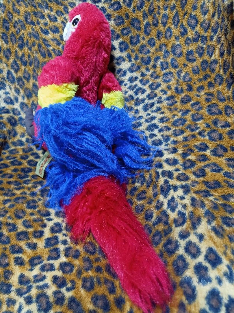 RAVENSDEN COLLECTION REALISTIC PARROT PLUSH TOY, Hobbies & Toys, Toys ...