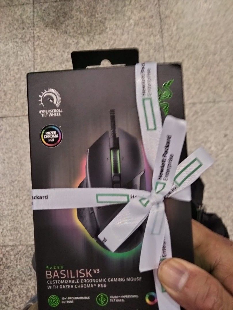 Razer Basilisk mouse (BNIB), Computers & Tech, Parts & Accessories ...