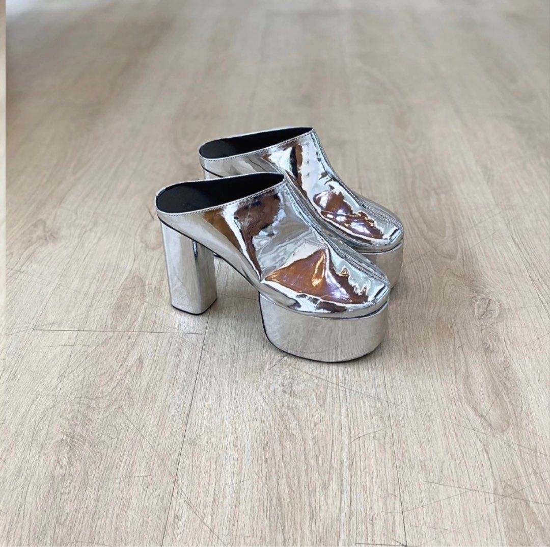 Ride Inc Tabi Platform Heels, Women's Fashion, Footwear, Heels on Carousell