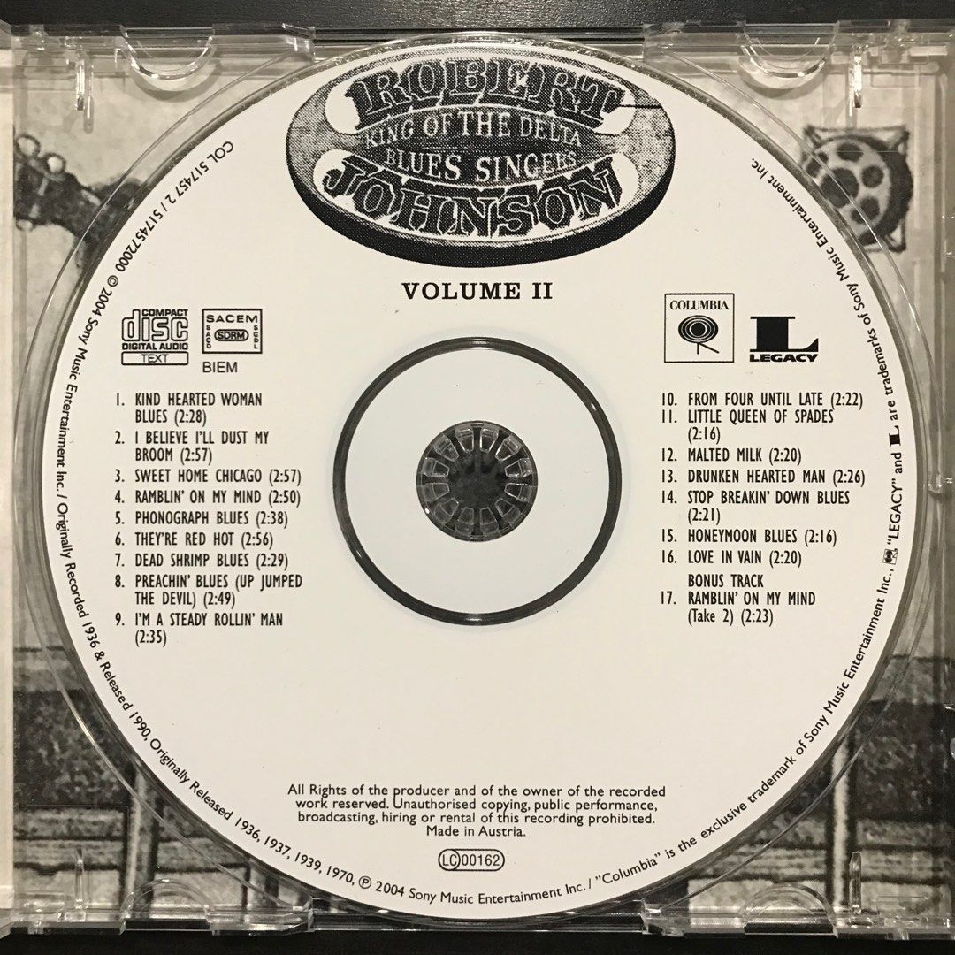 Robert Johnson CD (Box Aus), Hobbies & Toys, Music & Media, CDs & DVDs ...
