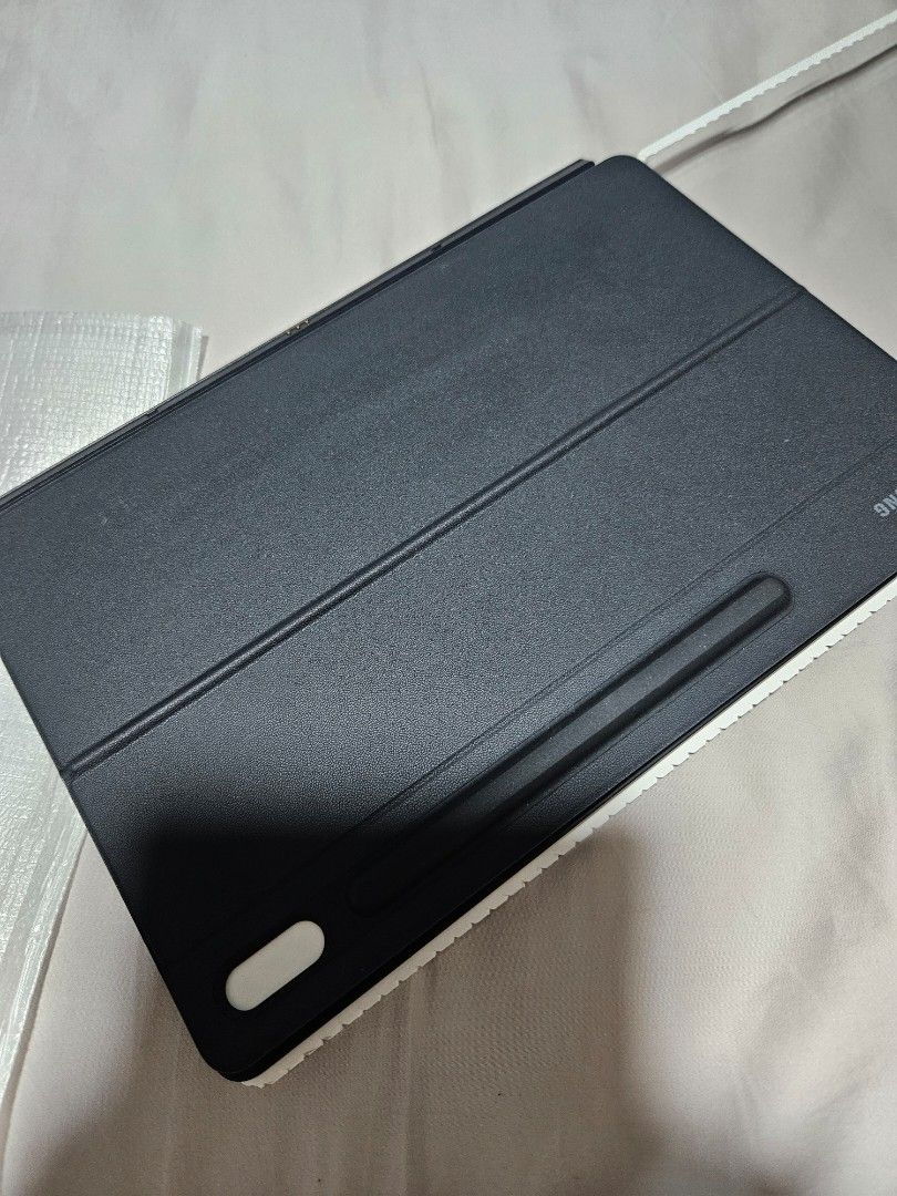 Samsung Tab S7+/S8+ Book over Keyboard, Mobile Phones & Gadgets, Other ...