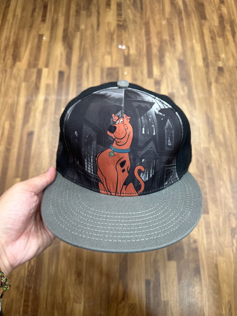 Scooby Doo Cap, Fesyen Pria, Aksesoris, Topi di Carousell