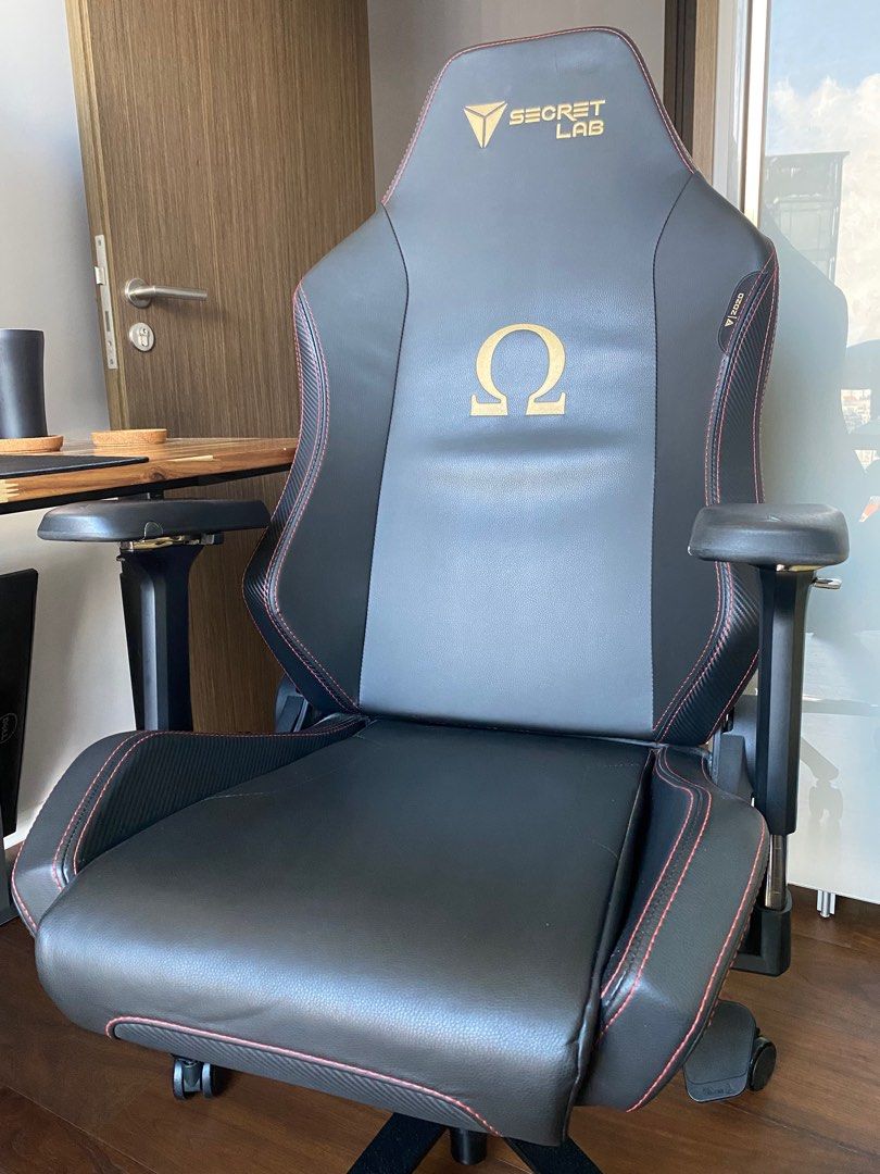 Secret Lab Omega 2020, Furniture & Home Living, Furniture, Chairs on ...