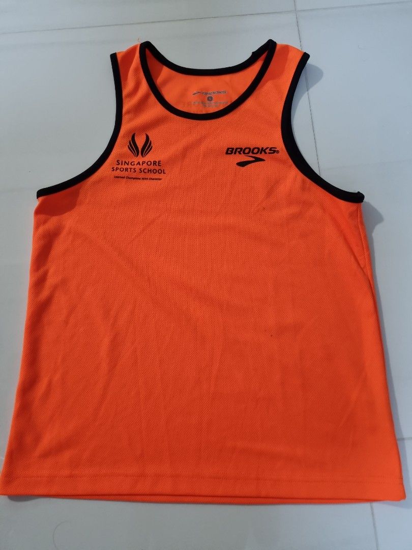 Singapore Sports School Singlet, Men's Fashion, Activewear on Carousell
