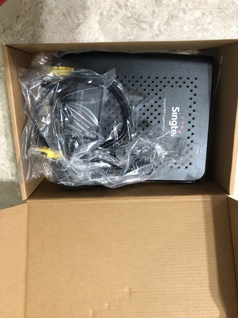 Singtel router, TV & Home Appliances, Other Home Appliances on Carousell